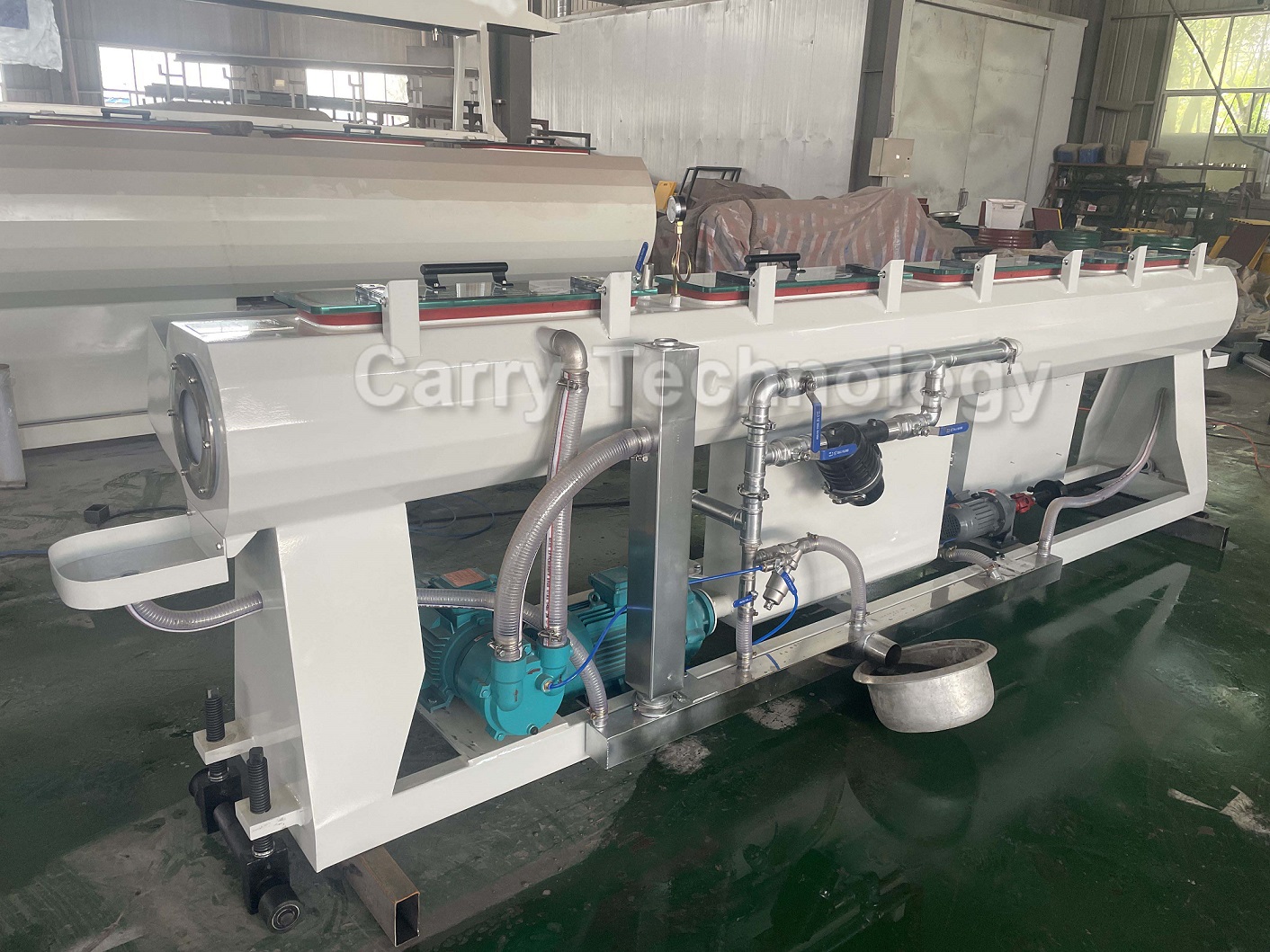 20-110mm plastic HDPE PVC pipe vacuum calibration tank trial running ...